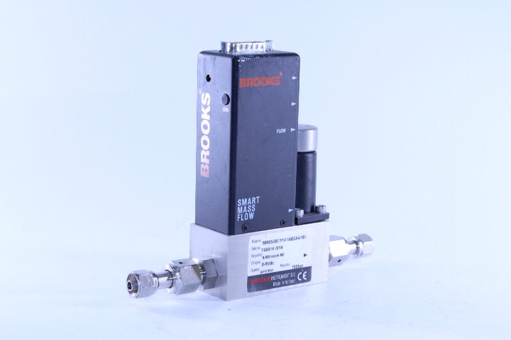 BROOKS Mass Flow Controller 5850S/BC1FA1AB2AA1B1 0-500 sccm N2, BROOK ...