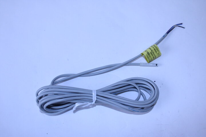SMC D-M9P – PNP Solid-State Sensor für Pneumatikzylinder - Maschinenb ...